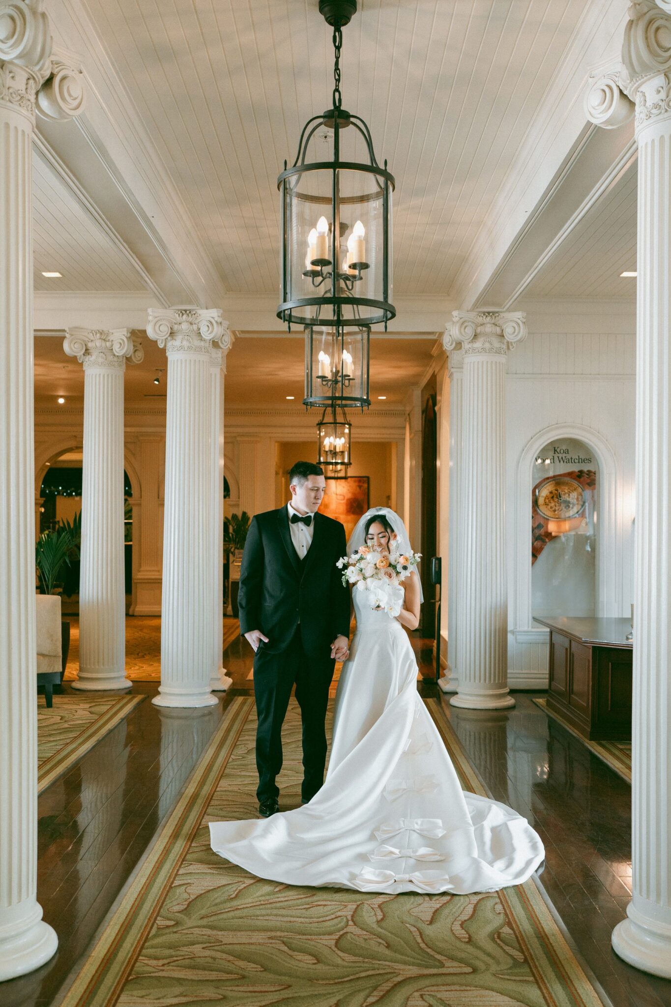 Moana Surfrider Wedding | Waikiki Wedding Venue